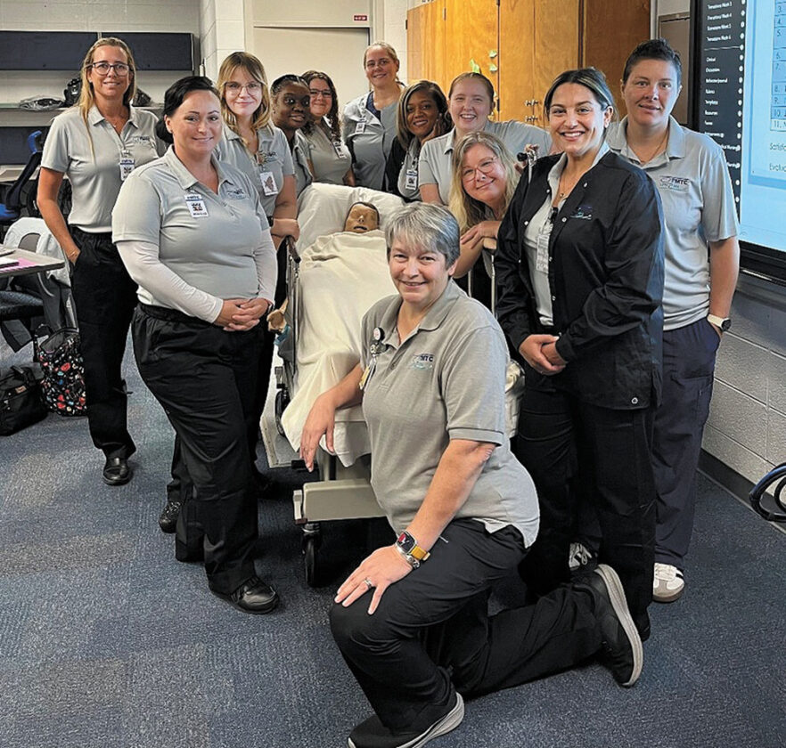Graduates hail technical college’s LPN-RN program - Cape Coral Breeze